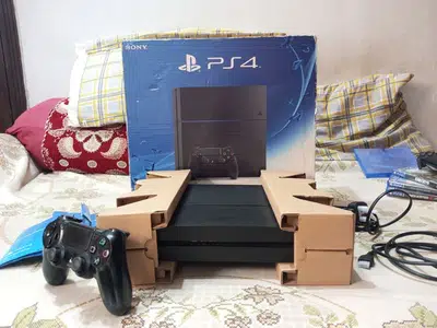 PS4 1200 SERIES with FARCRY 5 - GameUtha.com