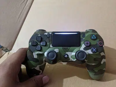 PS4 ORIGINAL CONTROLLER - GameUtha.com