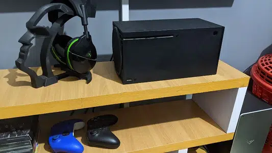 Xbox Series X Whole Package - GameUtha.com